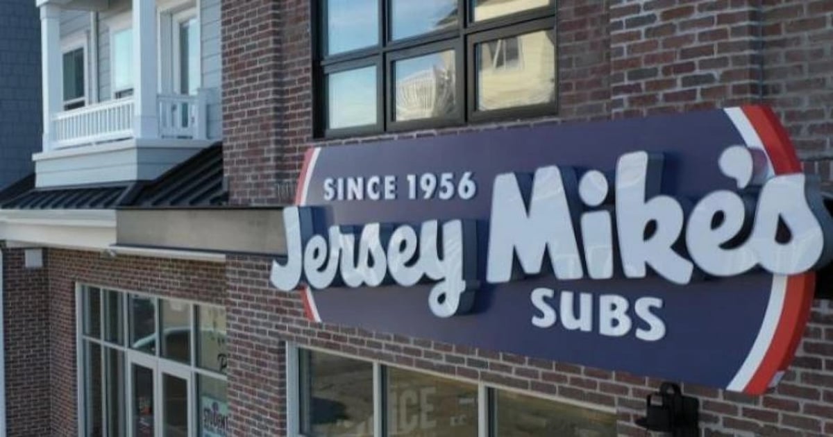 Jersey Mike’s names Charlie Morrison CEO
