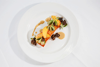 Dirk Flanigan focuses on seafood at Ocean Cut