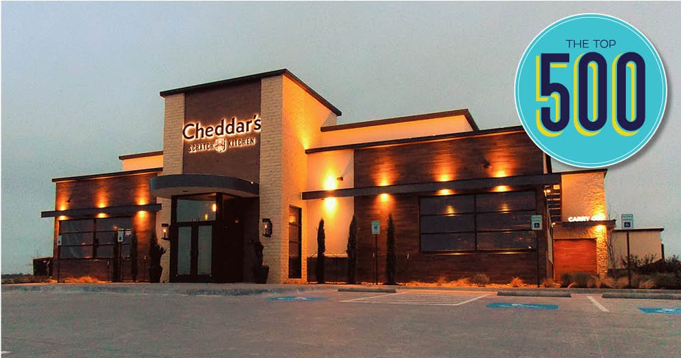 The 10 biggest full-service American restaurants in the U.S.