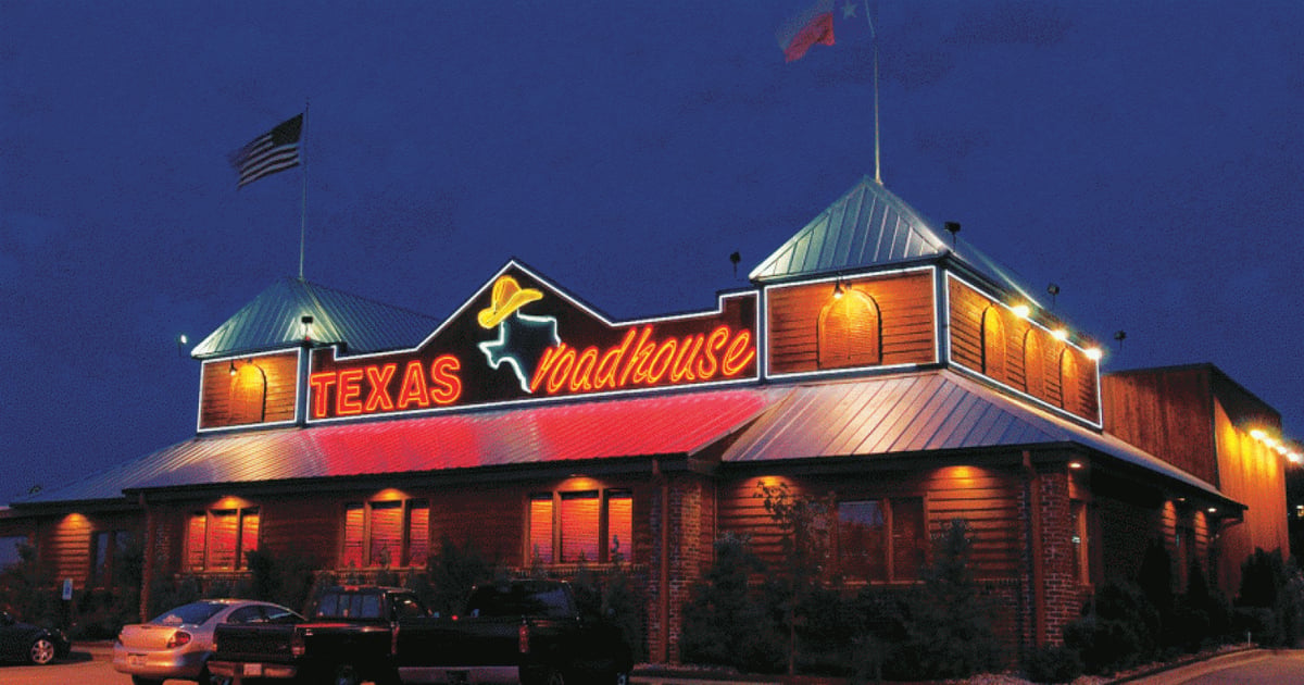 Why Texas Roadhouse is the casual-dining chain to watch