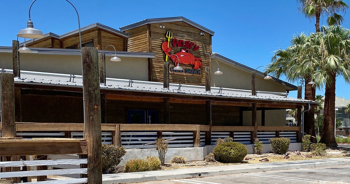 This Angry Crab Shack franchisee is a proud member of the NFL to ...