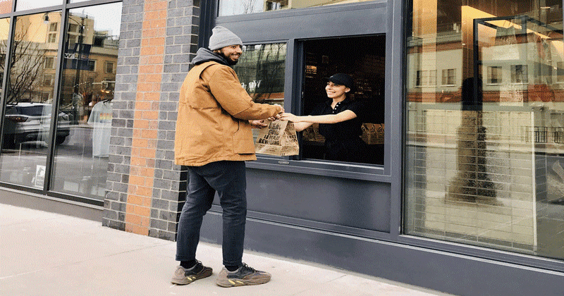 Chipotle Mexican Grill tests adding walk-up windows to existing locations
