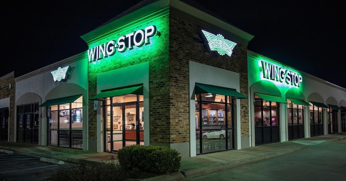 Wingstop promotes Rajnesh Kapoor to COO