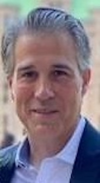 Portillo’s names Nick Scarpino CMO, Keith Correia as chief information ...
