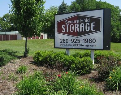 Choosing and Maintaining Self-Storage Signage