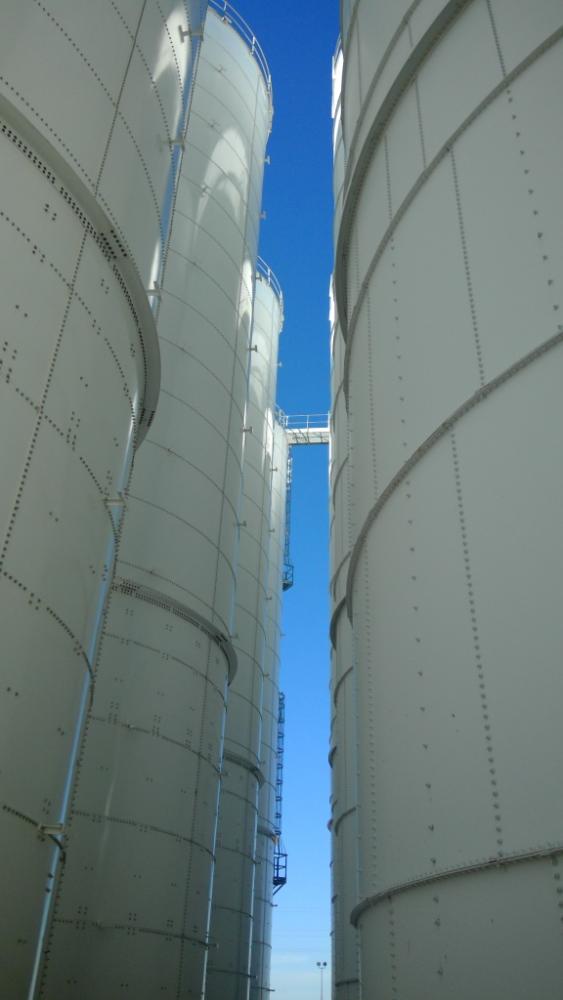 CST Introduces Jackable Flat Panel Tank