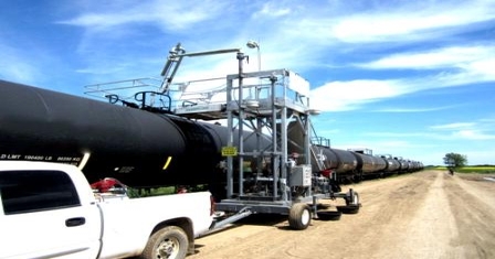 Mobile Transloading Platforms Provide Safer, More Efficient Railcar Lo