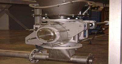 Cleanable Round Airlock