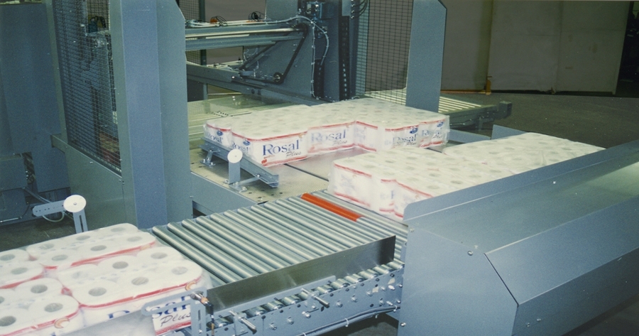 Palletizer for Shrink-Wrapped Bundles