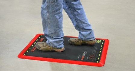 Magnetic Mat Captures Ferrous Metal Fragments