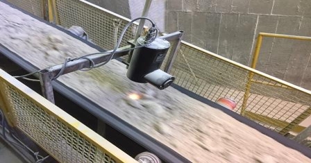 NIR On-Line Moisture Analyzer